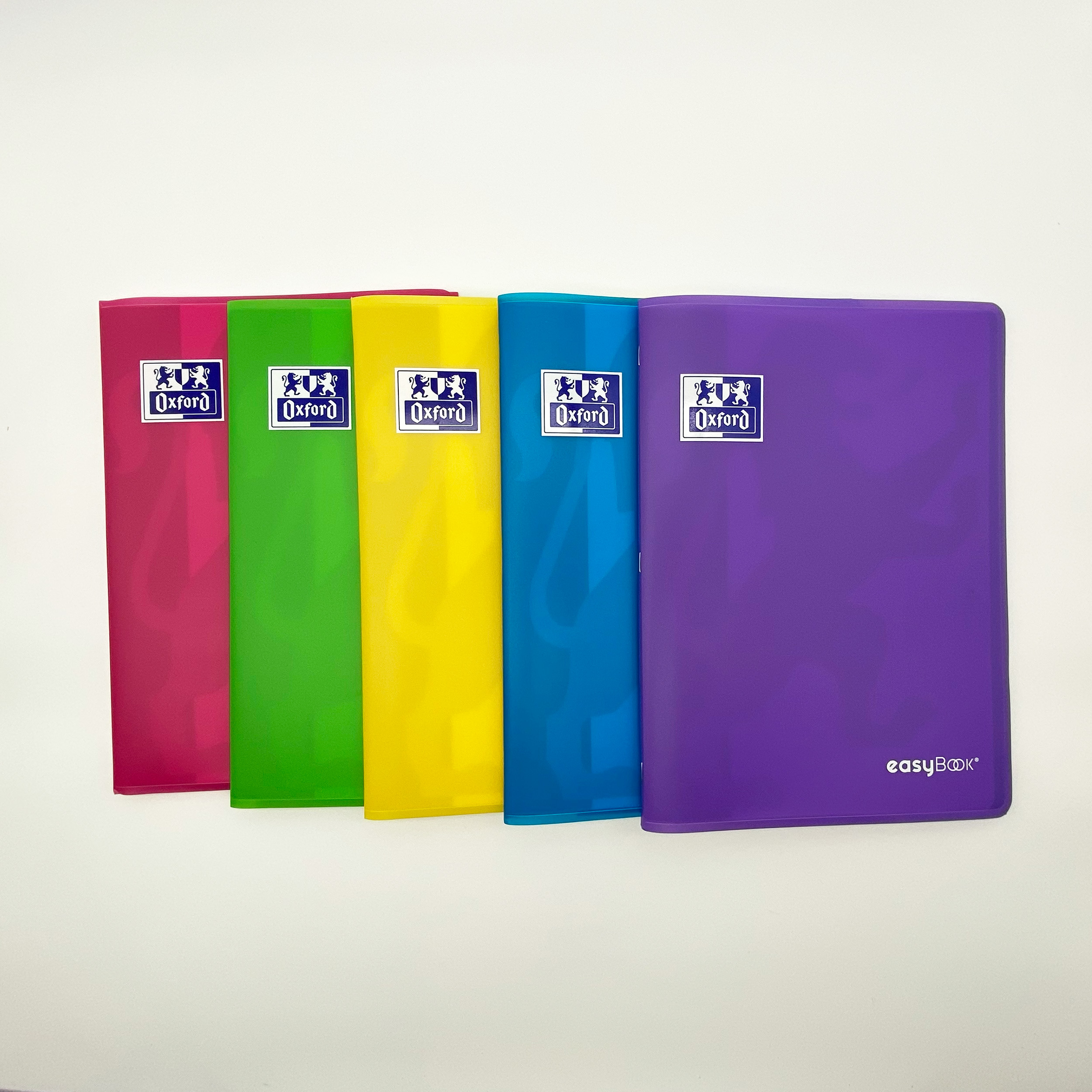 Cahier A4 Oxford Easybook 96 pages petits carreaux Violet