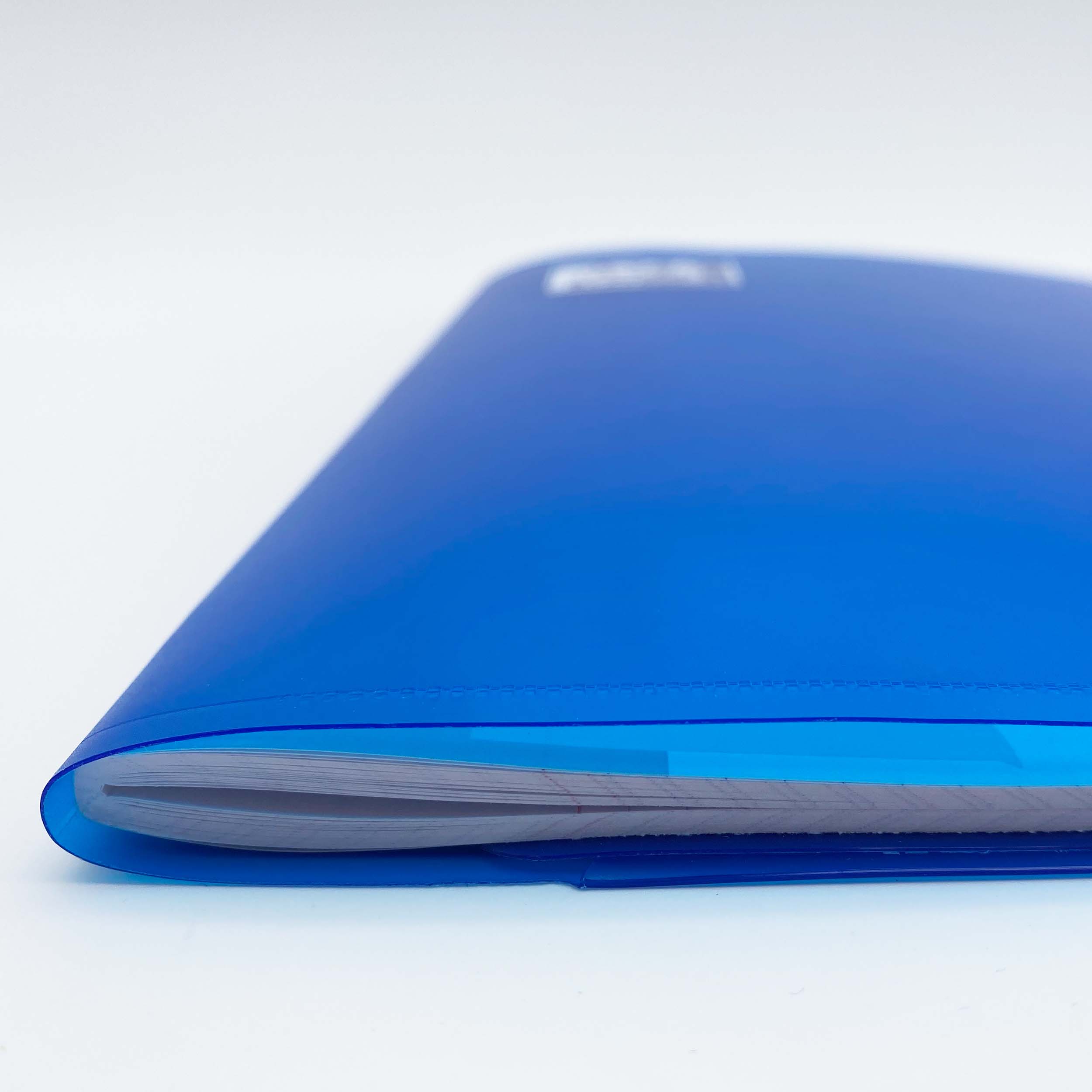 Cahier A4 Oxford Easybook 120 pages petits carreaux bleu