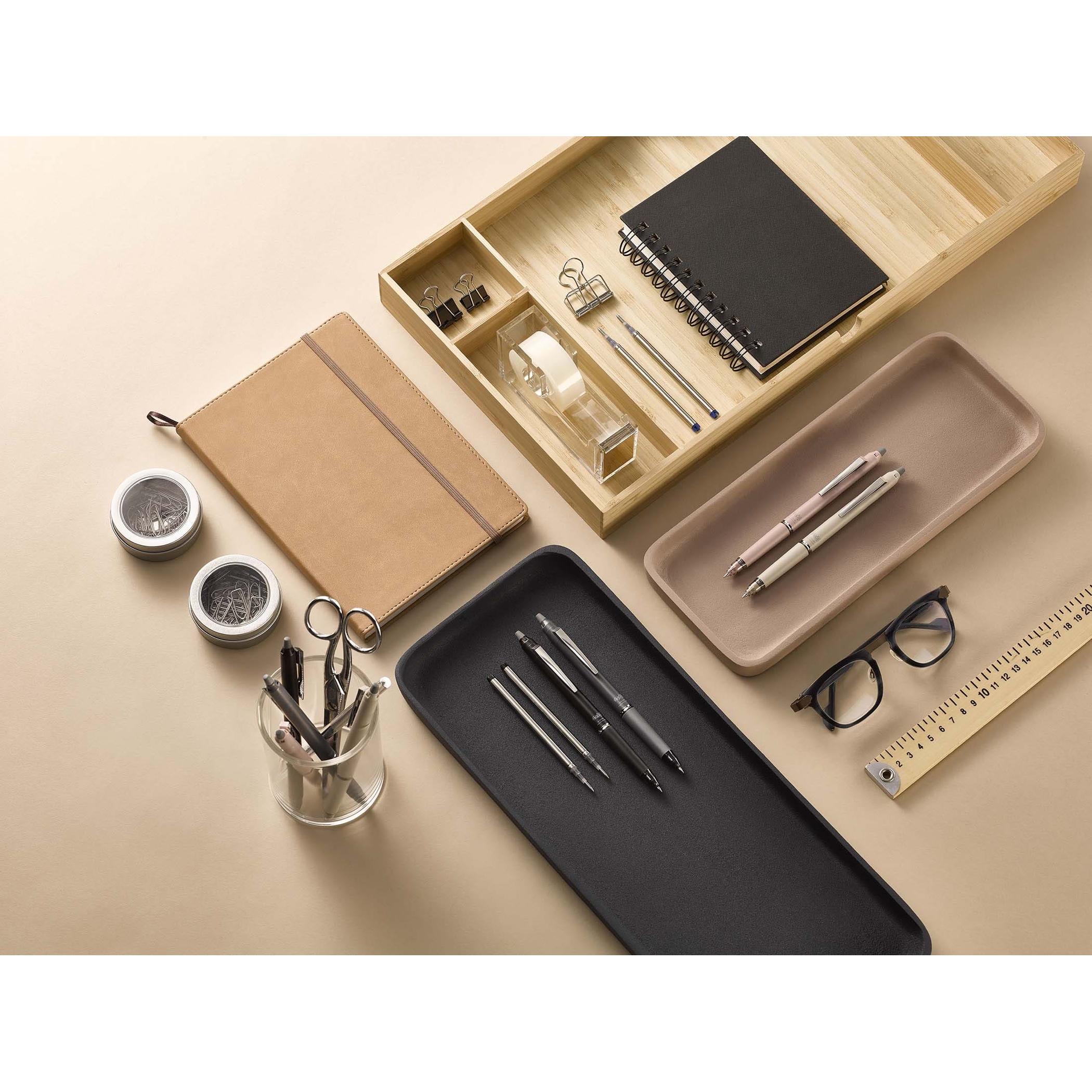 Le stylo FriXion pour les grands: encre effaçable mais design plus ...